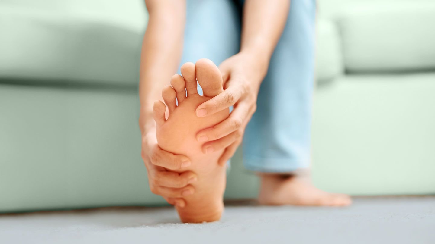 Do Your Feet Tingle & Burn? | Blog | Poke Acupuncture